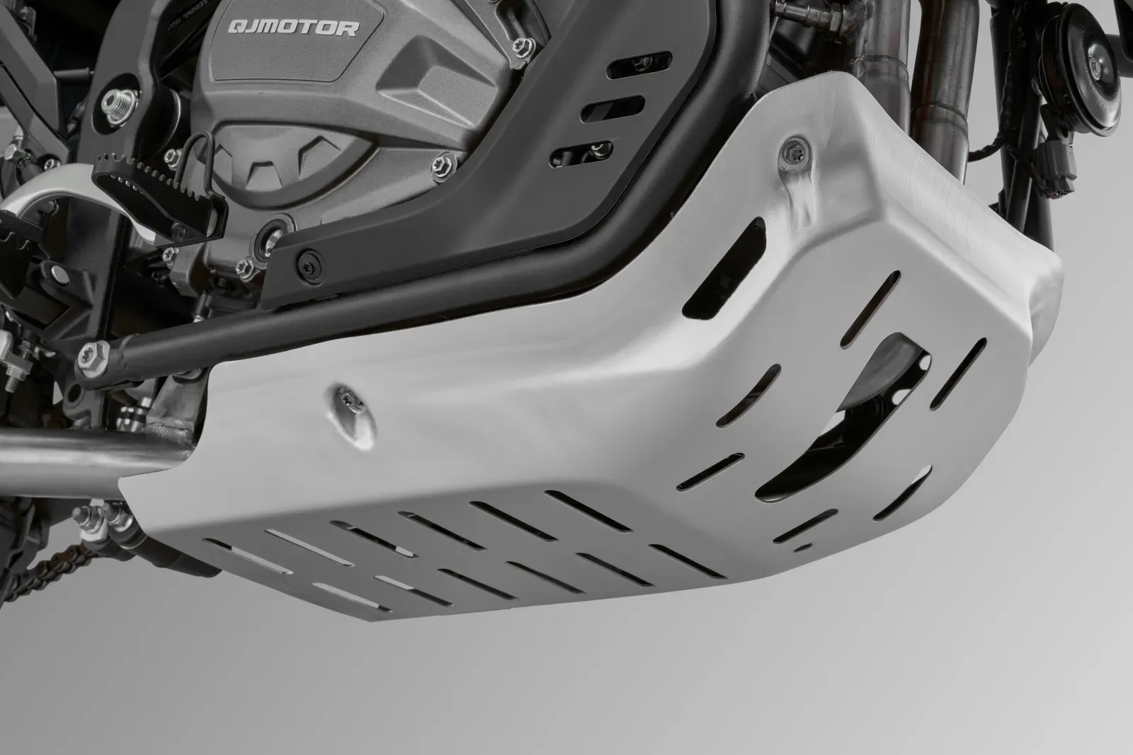 QJMOTOR SRT 500 RX - Motorsport Doctor